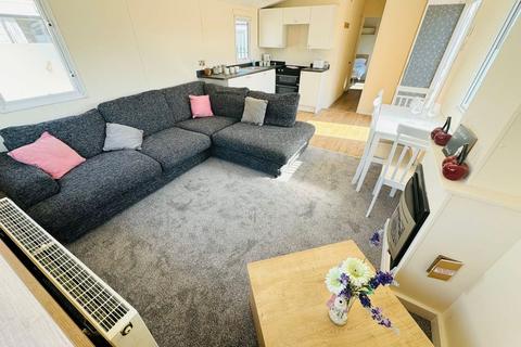 Houses for sale in Jaywick | OnTheMarket