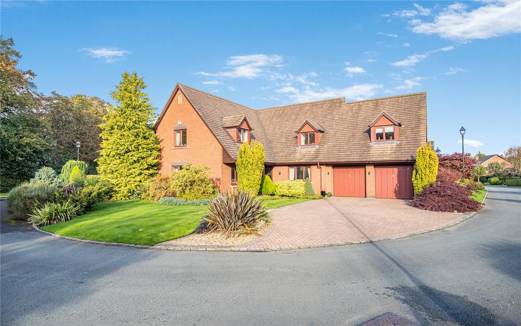 Littlecote Gardens, Appleton... 5 bed detached house - £730,000