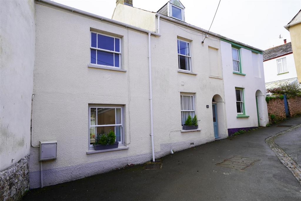 Vernons Lane, Appledore 4 bed semi-detached house - £1,050 pcm (£242 pw)