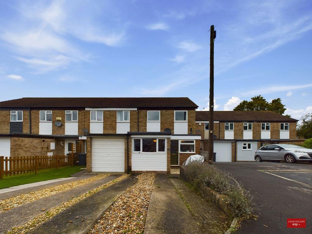 Filbert Close, Gloucester GL4 3 bed terraced house for sale - £230,000