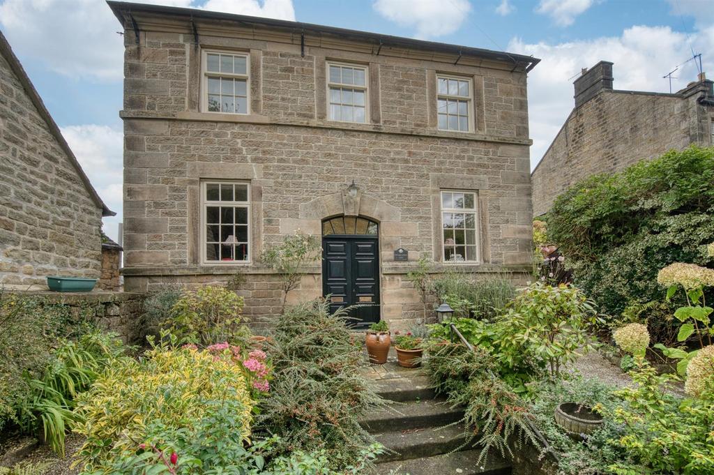 School Lane, Baslow, Bakewell 3 bed townhouse - £900,000