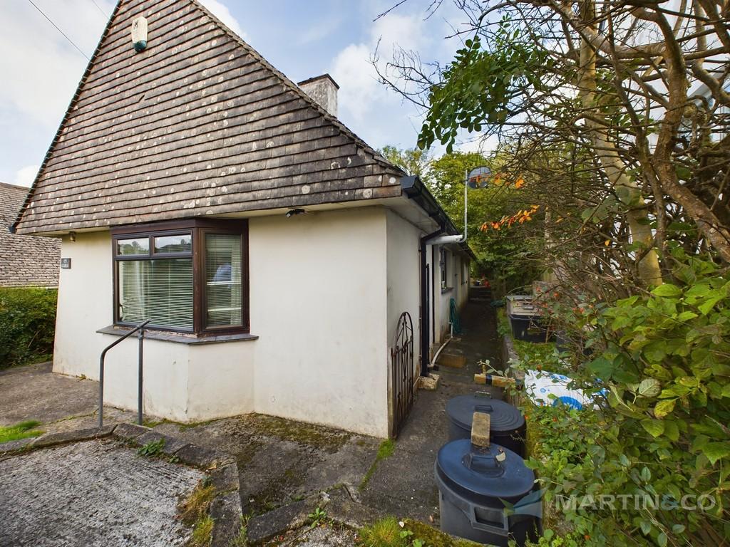Penwerris Road, Truro 5 bed detached house - £279,950