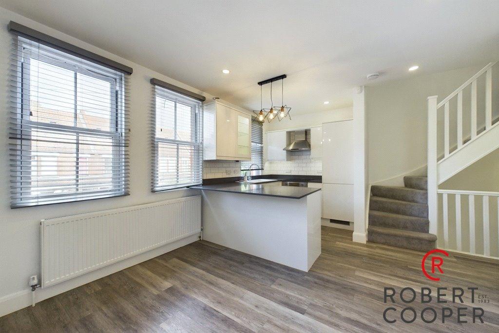 Lance Road, Harrow, Middlesex, HA1 2 bed maisonette - £350,000