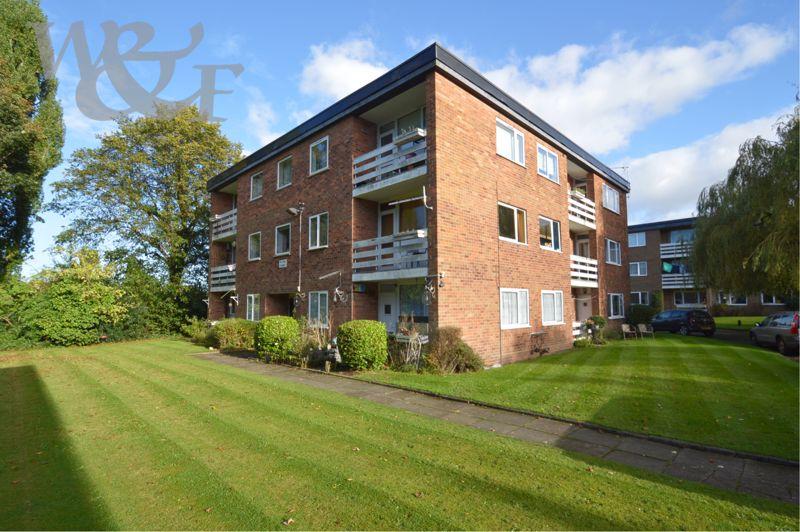 Wentworth Court, Kingsbury Road... 2 bed apartment - £110,000