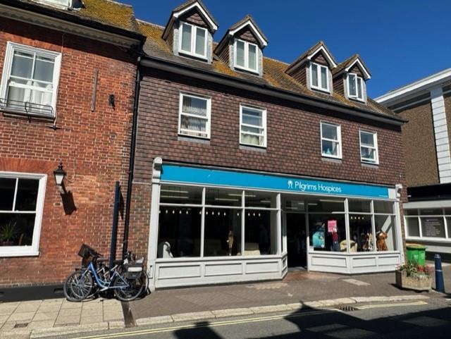 Great Conduit Street, Hythe 1 bed flat - £775 pcm (£179 pw)