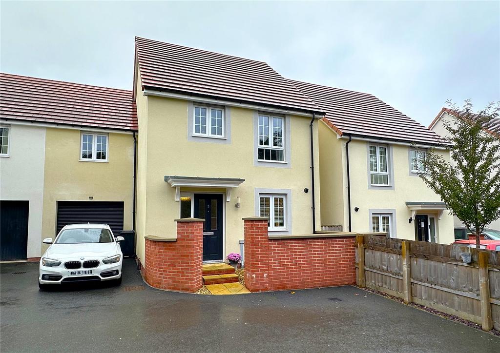 Barum Ware Way, Roundswell... 4 bed link detached house - £349,750