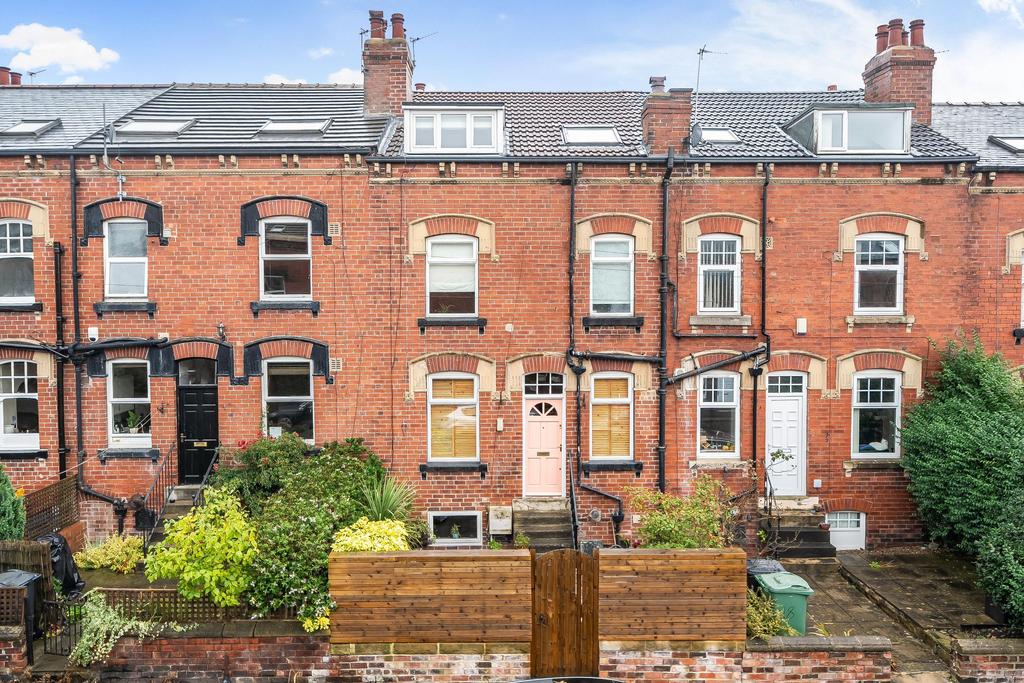 Methley Place, Leeds LS7 3 bed terraced house - £290,000