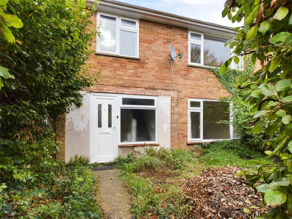 Elm Drive, Oxfordshire OX39 4 bed semi-detached house for sale - £425,000