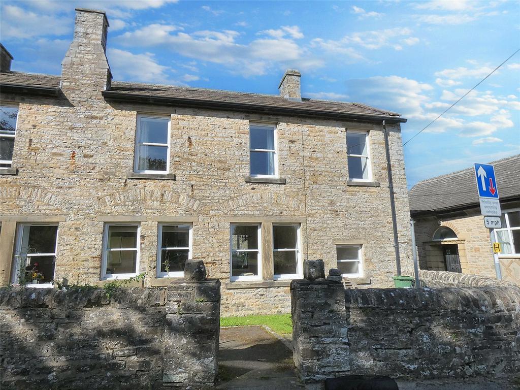 1 Scott Hill, Bainbridge, DL8 3FB 2 bed semi-detached house for sale ...