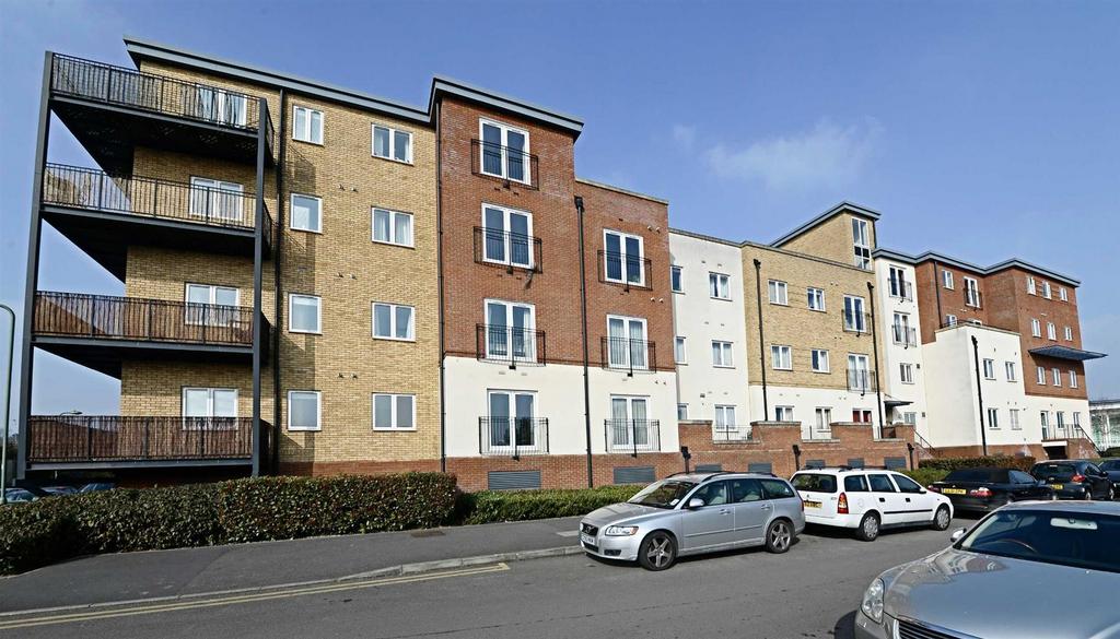 Langstone Way, Mill Hill 1 bed flat - £1,500 pcm (£346 pw)