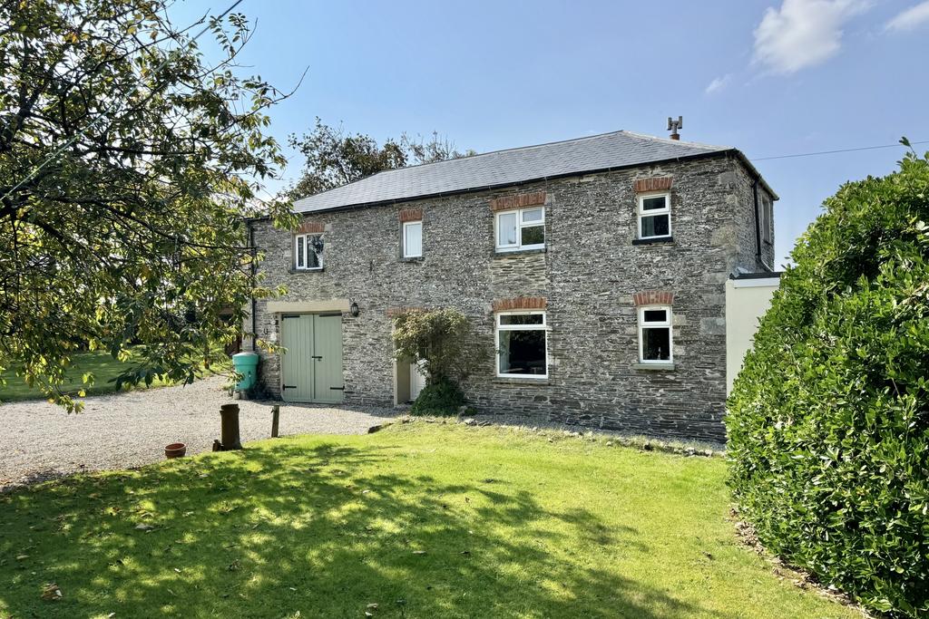 Coach House, Padstow, PL28 3 bed house - £600,000
