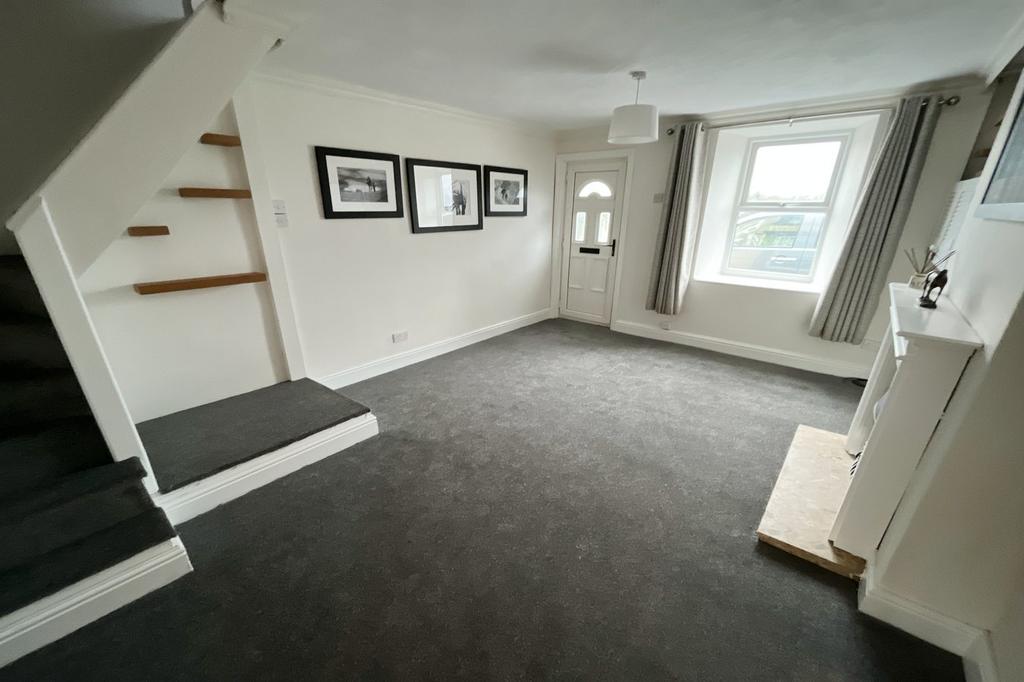 Keekle Terrace, Cleator Moor CA25 2 bed terraced house for sale - £99,950