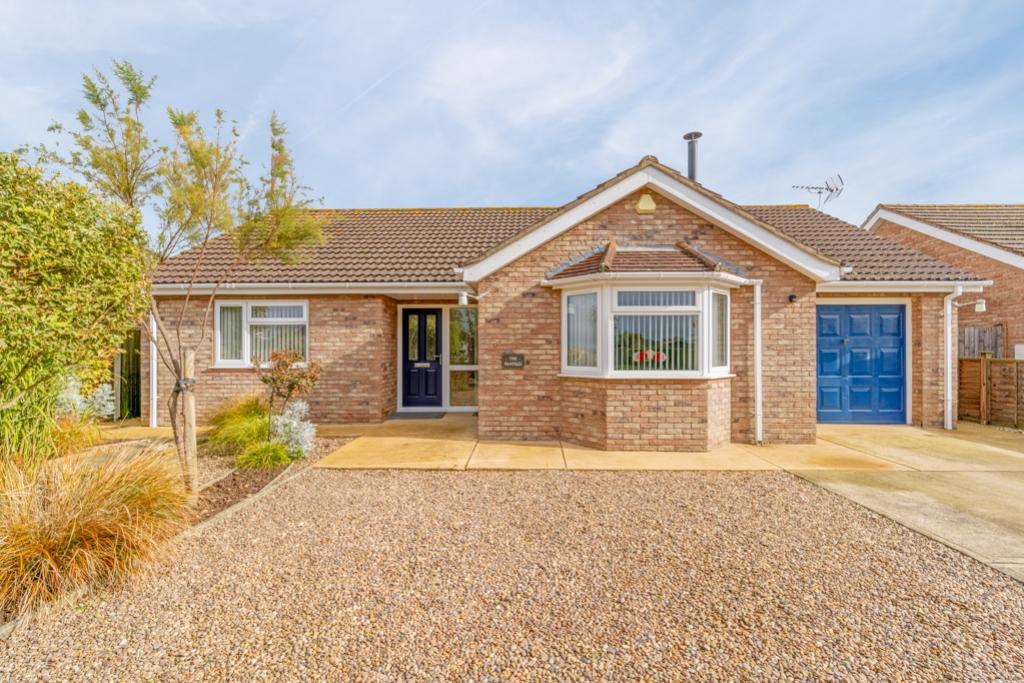 Tooley Lane, Wrangle, Boston... 3 bed detached bungalow for sale - £325,000