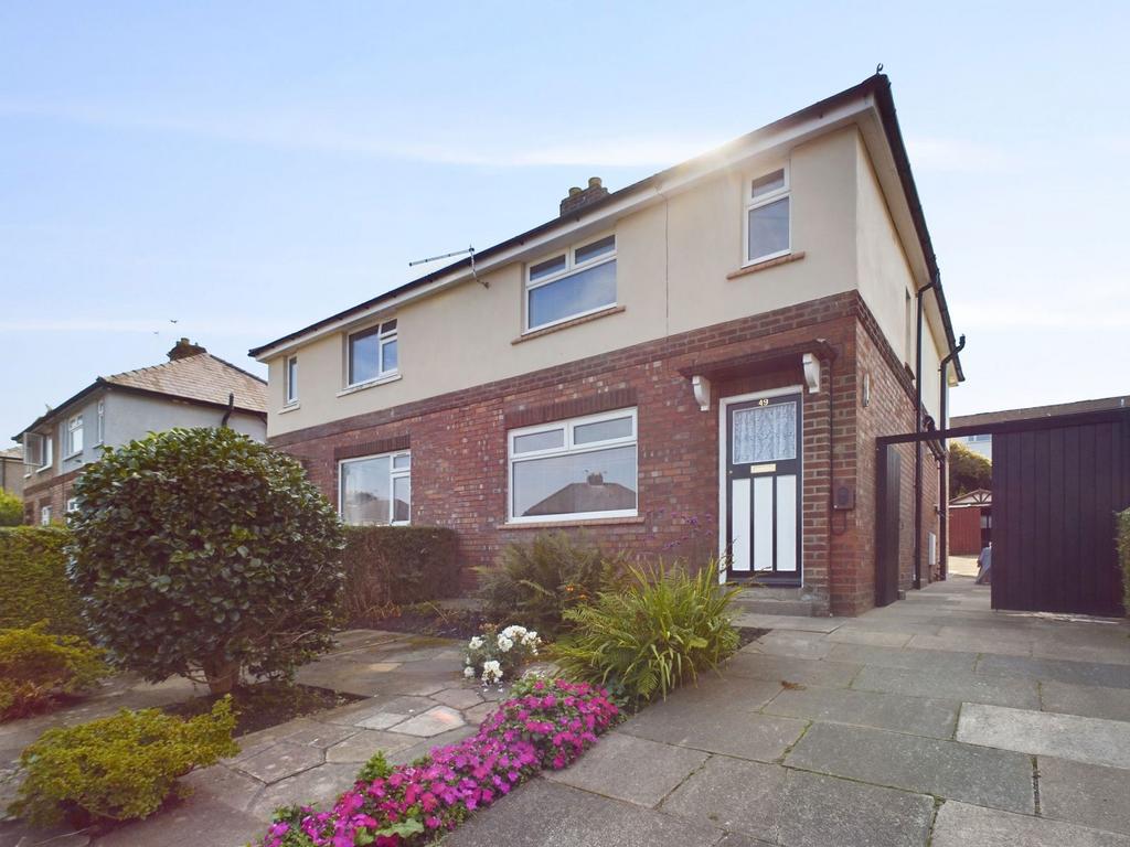 Scarisbrick Street, Ormskirk, L39 1QE 3 bed semi-detached house - £240,000