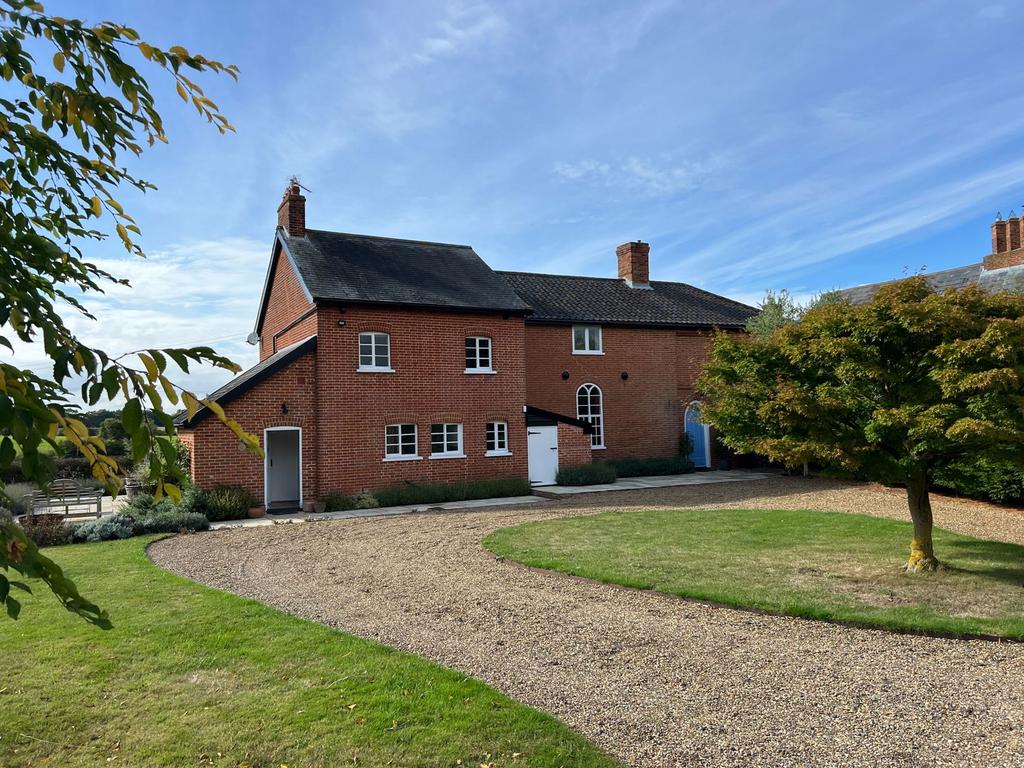 Thorington, Near Halesworth, Suffolk 5 bed detached house - £925,000