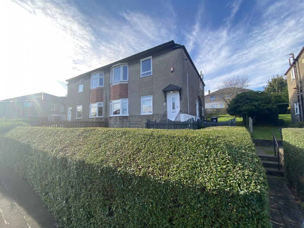 Reston Drive, Glasgow, Glasgow City, G52 2 bed flat to rent - £900 pcm ...