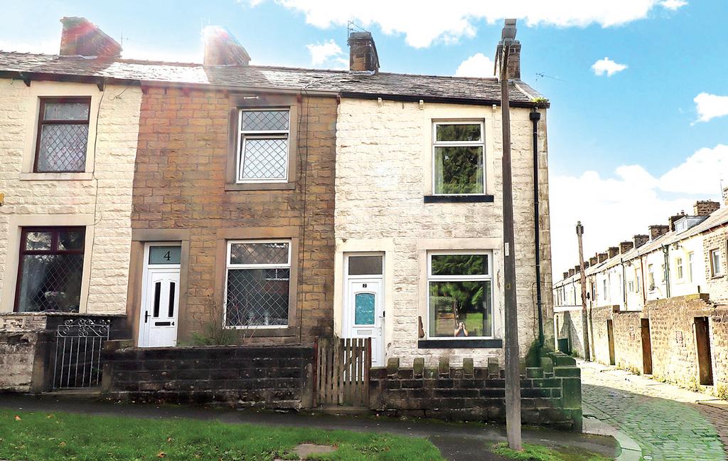 2 Fern Street, Colne 2 bed end of terrace house - £20,000