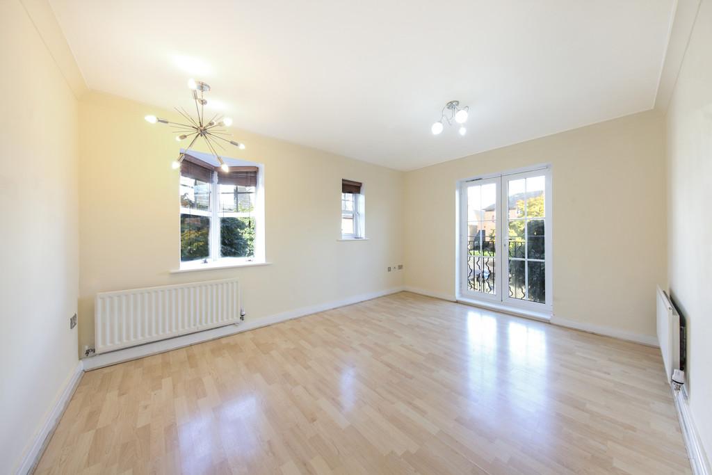 Seaton Square, London 2 bed apartment - £1,800 pcm (£415 pw)