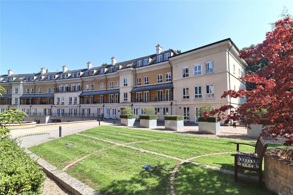Heathside Crescent, Surrey GU22 1 bed flat - £225,000