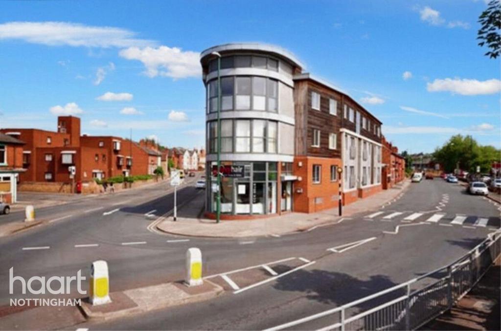 Nottingham Road, Nottingham 2 bed flat - £1,200 pcm (£277 pw)