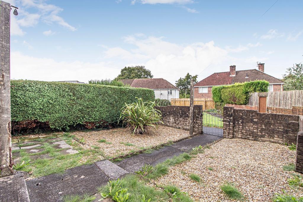 Abbey Court, Pontypridd CF38 3 bed end of terrace house for sale - £110,000