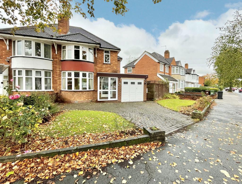 Ralph Road, Shirley 3 bed semi-detached house - £315,000