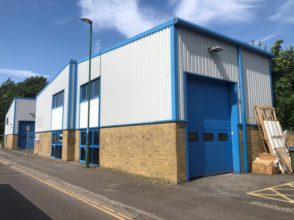 67 Chartwell Road, Lancing BN15 Industrial park to rent - £1,731 pcm (£ ...