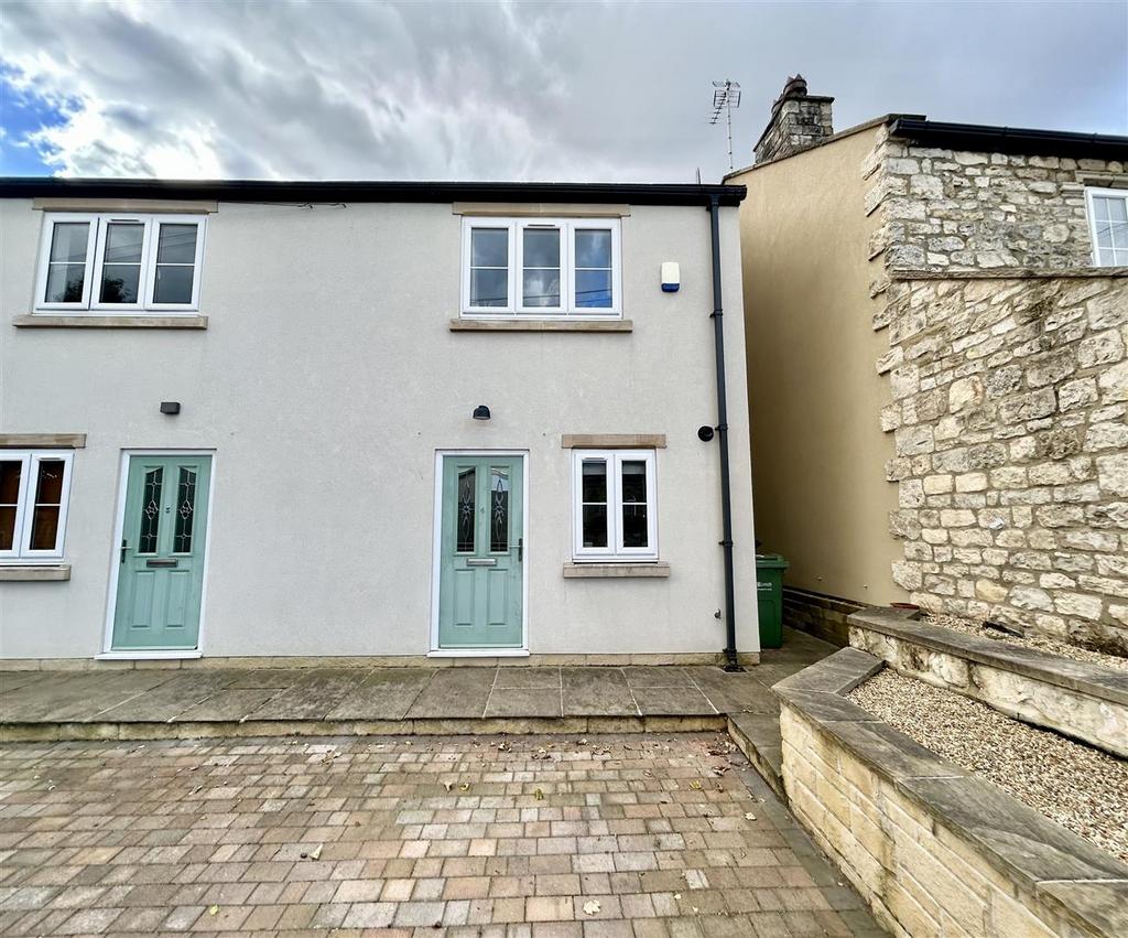 Church Close Mews, Micklefield, Leeds 2 bed end of terrace house - £235,000