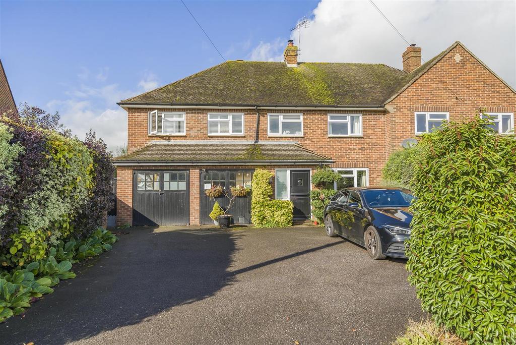 Critchmere Road, Eastergate 5 bed semi-detached house - £500,000