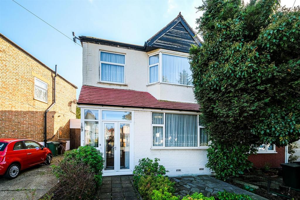Hall Lane, Chingford 3 bed house - £475,000