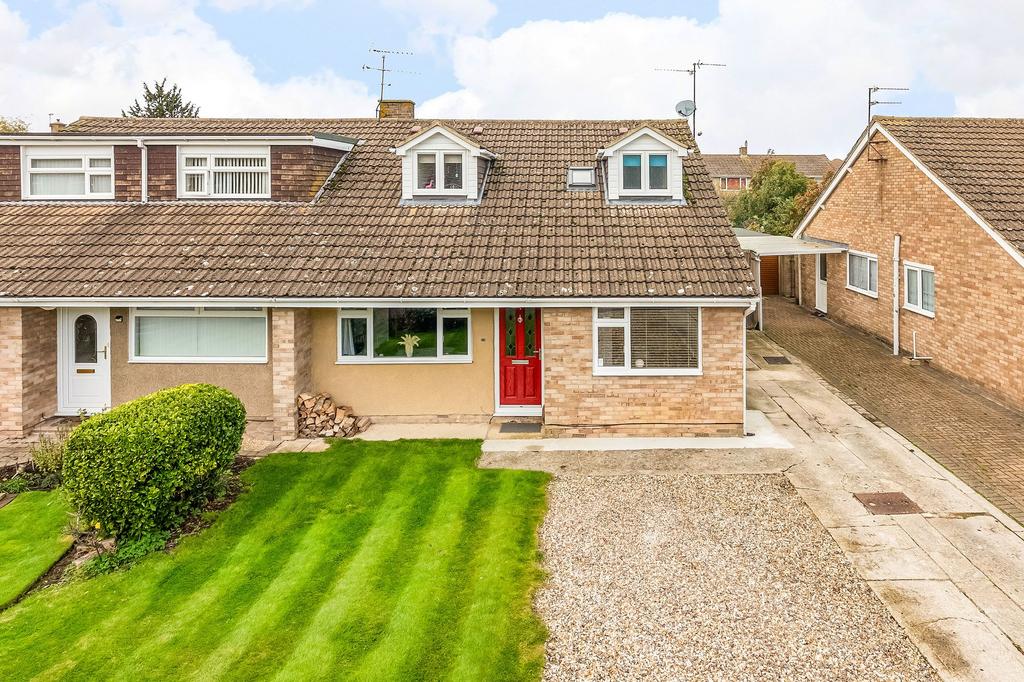 Icknield Close, Didcot OX11 4 bed chalet - £500,000