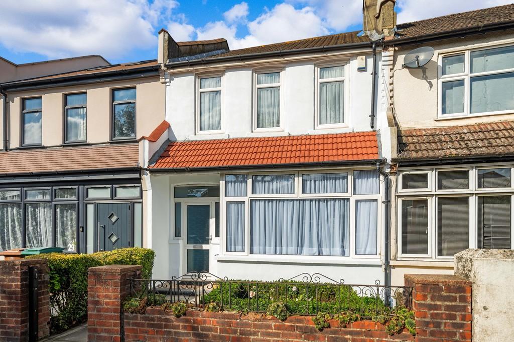 Hackbridge Road, Wallington 3 bed terraced house for sale - £485,000