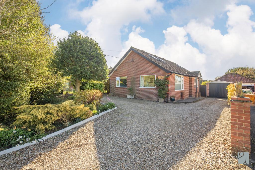 The Common, Mulbarton 3 bed chalet - £400,000