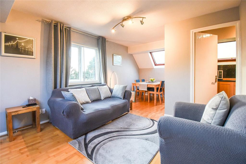 The Oaks, Ruislip HA4 1 bed apartment - £285,000