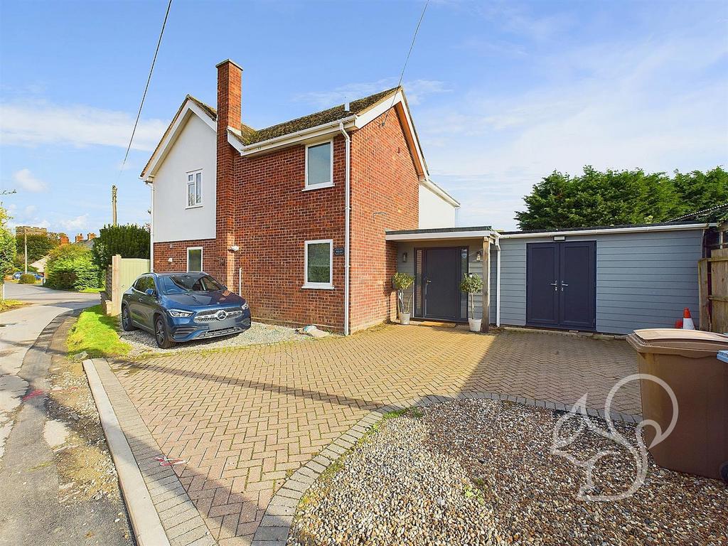 Windmill Row, Glemsford 3 bed detached house - £400,000