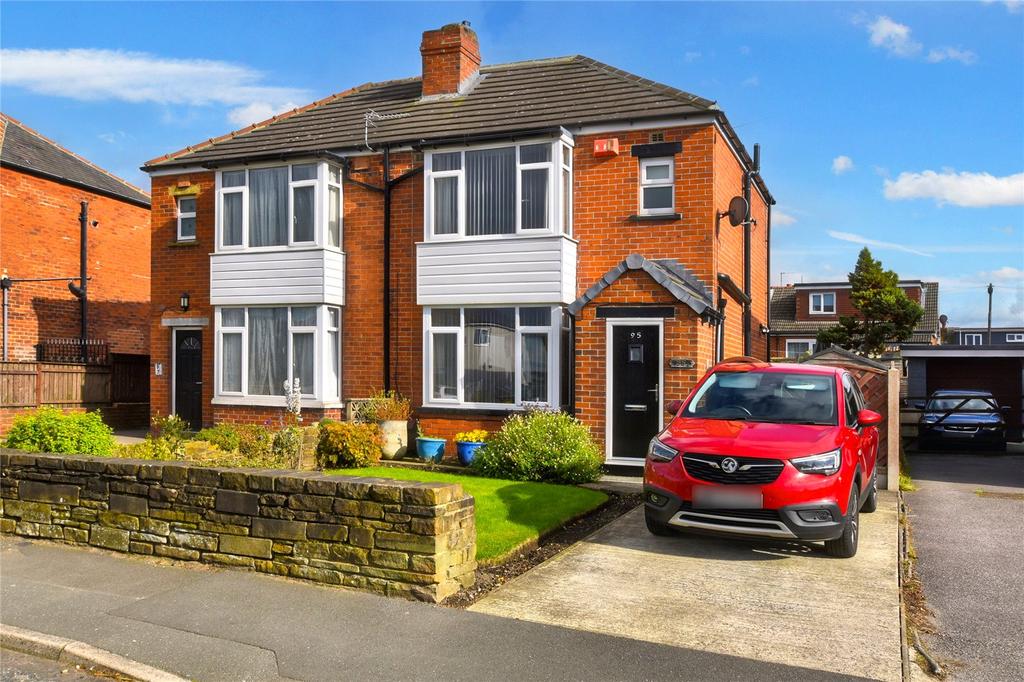 Scott Green, Gildersome, Leeds 2 bed semi-detached house - £215,000