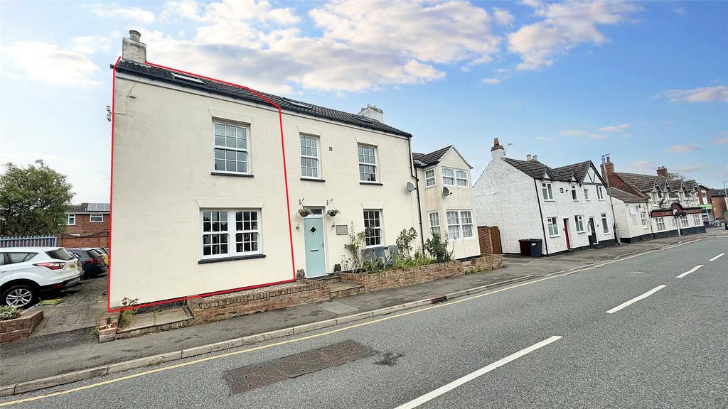 Main Street, Asfordby, Melton Mowbray 3 bed terraced house - £150,000
