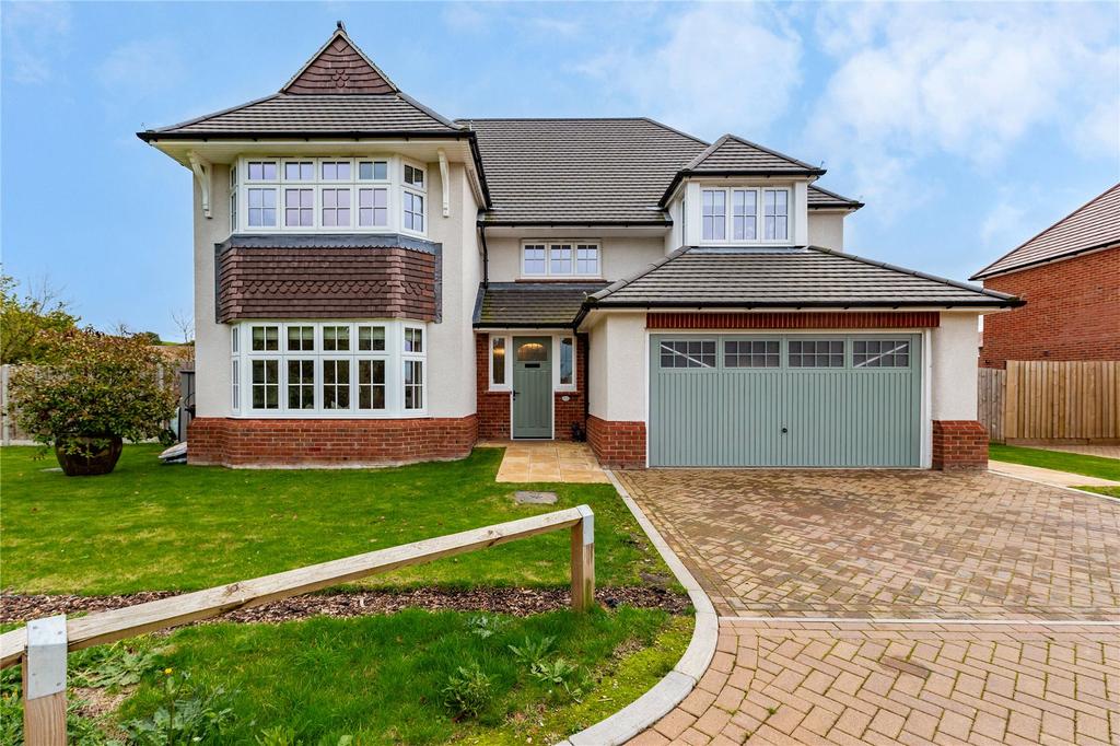 Blackthorne Close, Bulphan... 4 bed detached house - £950,000