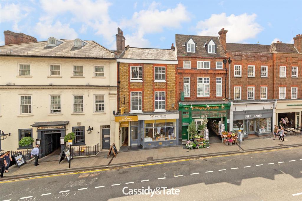 High Street, St. Albans Studio - £725 pcm (£167 pw)