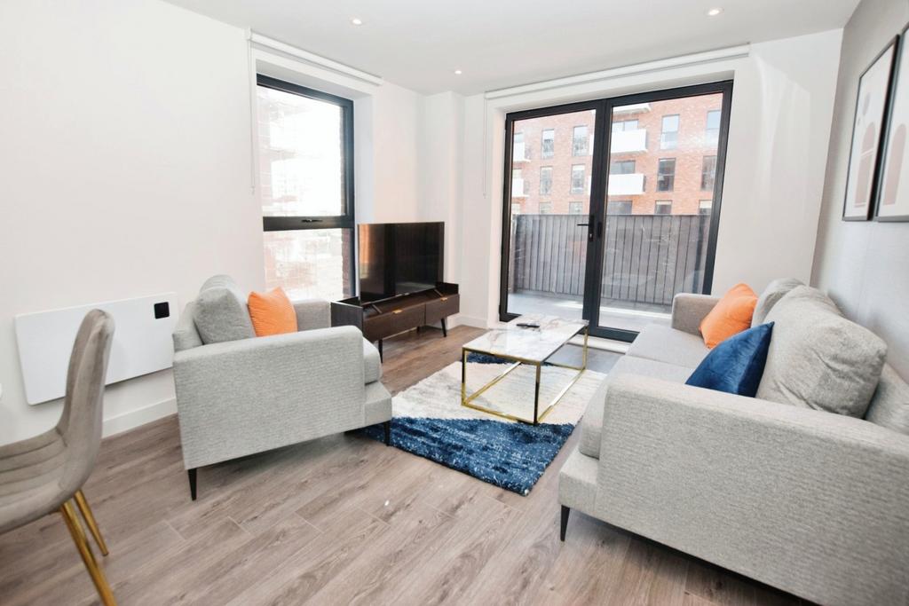 Merchants Wharf, 221 Commerce Quay... 2 bed flat - £1,425 pcm (£329 pw)