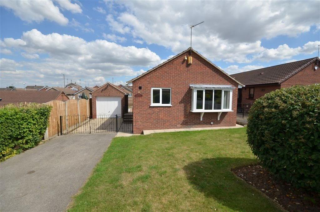 Stella Gardens, Pontefract, WF8 2 bed bungalow - £900 pcm (£208 pw)