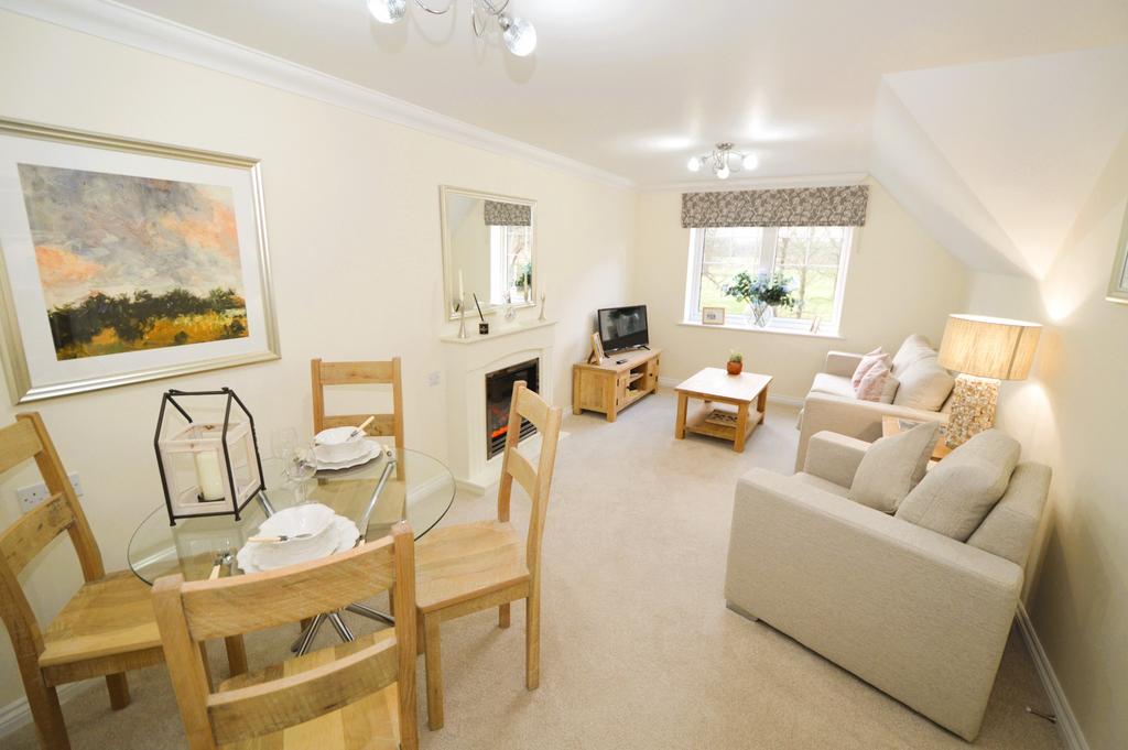 Wessex Lodge, Bagshot 1 bed retirement property for sale - £339,950