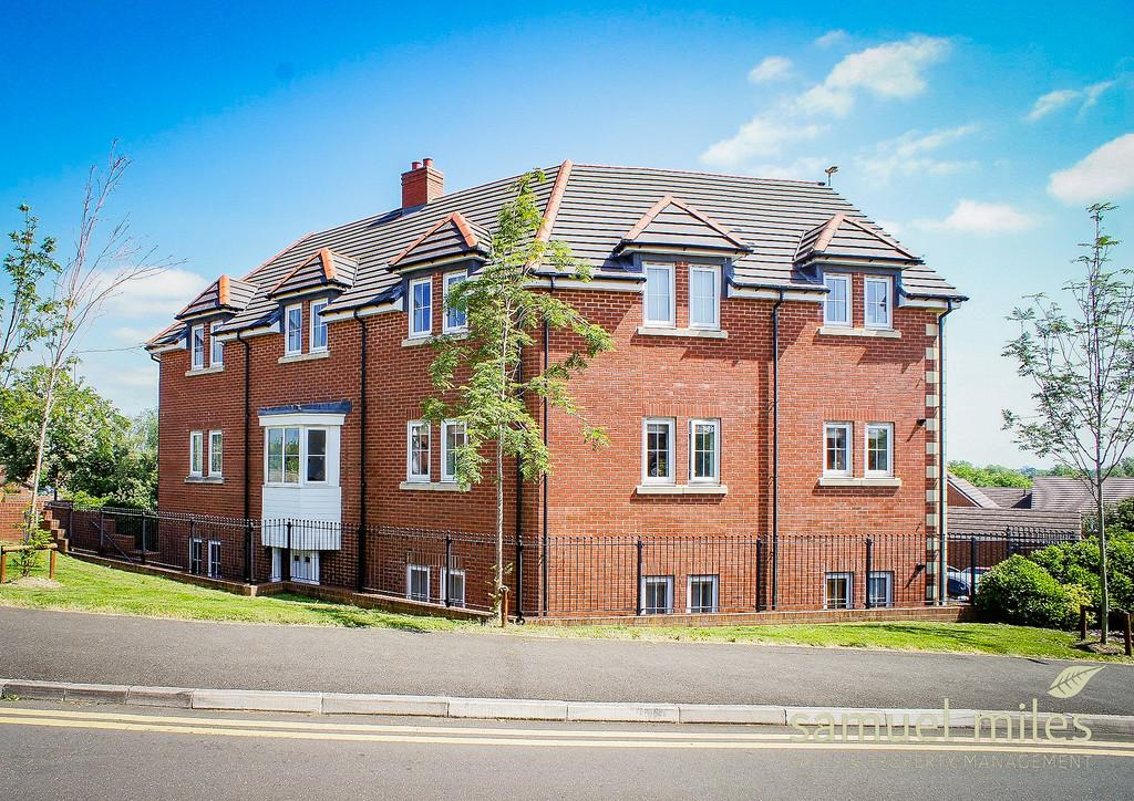 The Meux, Swindon SN4 2 bed apartment - £175,000