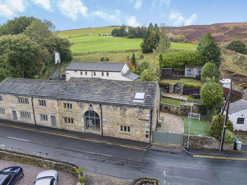 Calderbrook Road, Littleborough, OL15... 4 bed barn conversion - £599,000