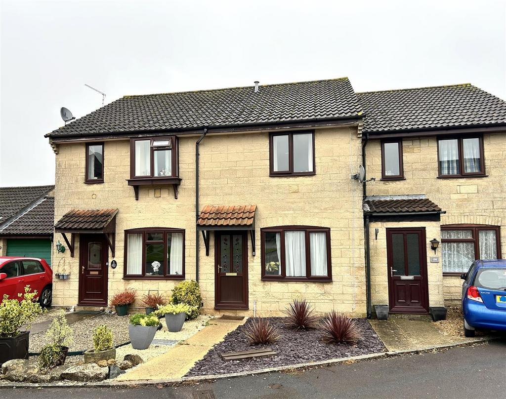 Hulbert Close, Corsham 2 bed terraced house - £1,050 pcm (£242 pw)