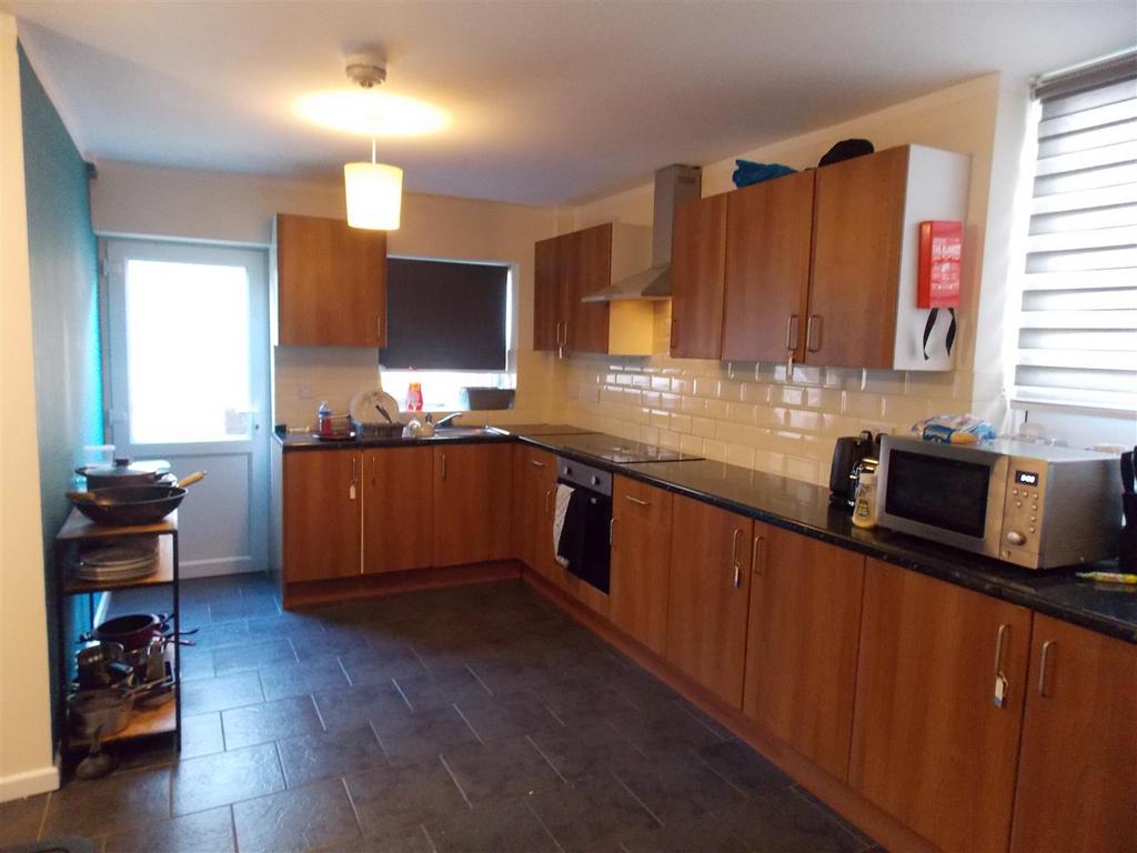 Temple Street, Derby 1 bed in a house share - £410 pcm (£95 pw)