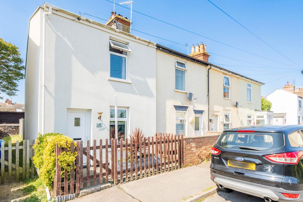 Pakefield Street, Lowestoft 2 bed end of terrace house - £205,000