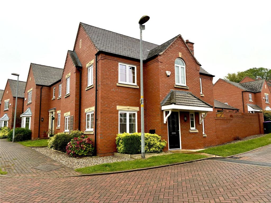 Farr Lane, Muxton, Telford... 4 bed detached house for sale - £337,500
