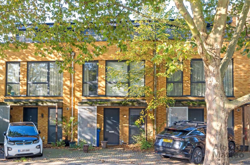 Galleywall Road, Bermondsey, SE16 3 bed house - £875,000