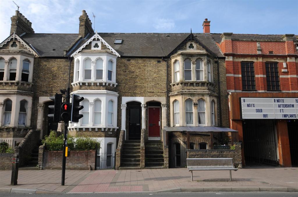 200 Cowley RoadOxford 5 bed house - £4,000 pcm (£923 pw)